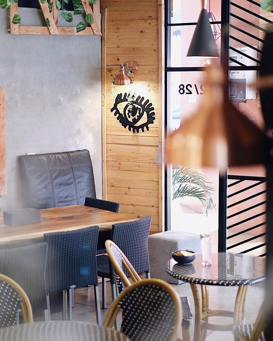 5 Rekomendasi Cafe Instagramable di Jakarta Barat - Ciputra International